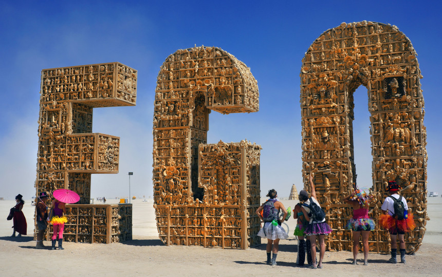 Romualdo Požerskio fotografijų paroda „Beprotiškos skulptūros Nevados ...